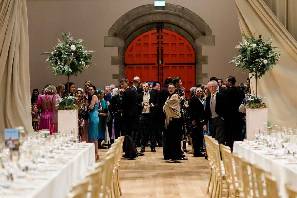 An Amazing Knees Up Wedding at Mansfield Traquair, Edinburgh Struve ...